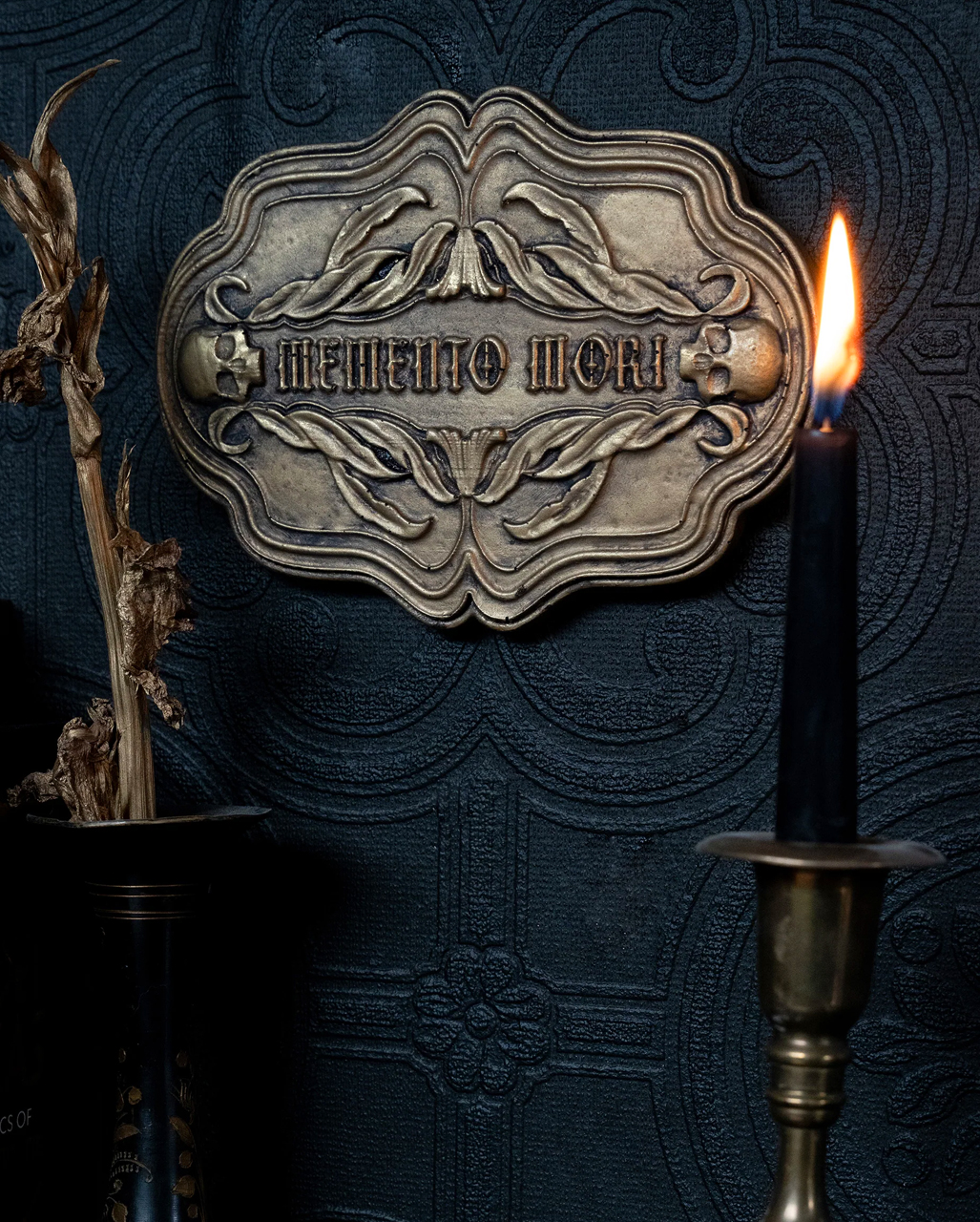 Memento Mori Coffin Plaque - Gold Edition 17x13cm ᐅ | Horror-Shop.com