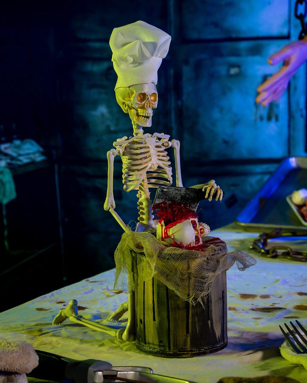 Animated Skeleton Chef With Butcher's Cleaver 30cm for Halloween ...