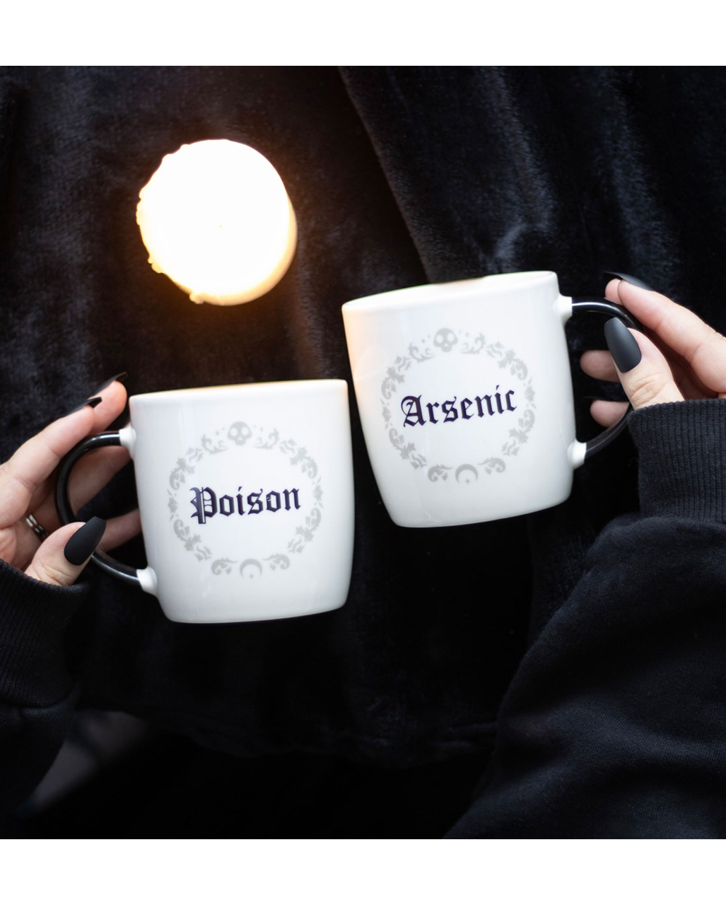 Poison & Arsenic Keramikbecher im 2er-Set ★ | Horror-Shop.com