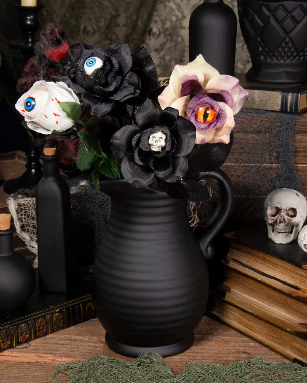 Black Rose With Skull In The Blossom 42cm ★ | Horror-Shop.com