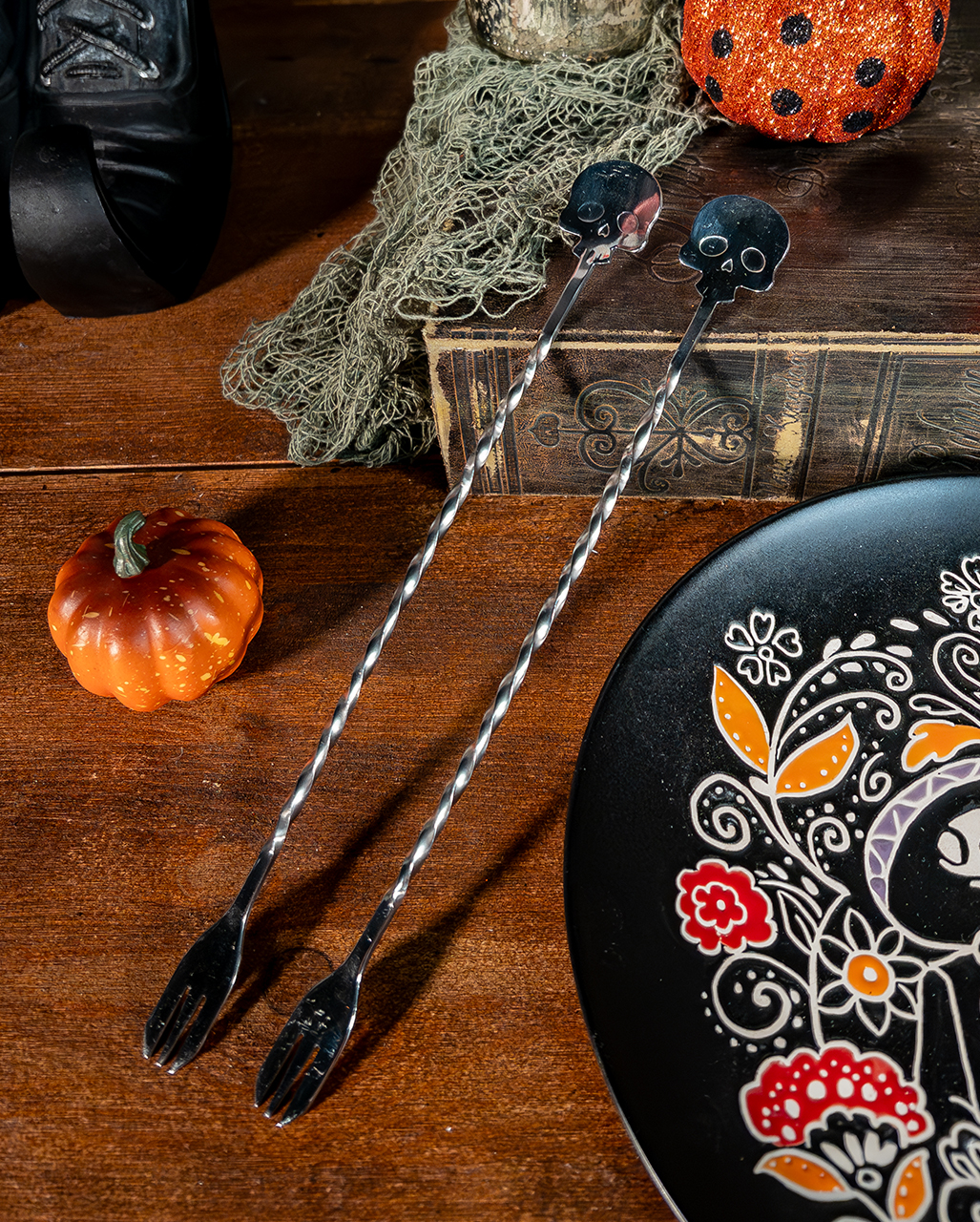 Skull Cocktail Spoon & Fork | Halloween Homeware | Horror-Shop.com