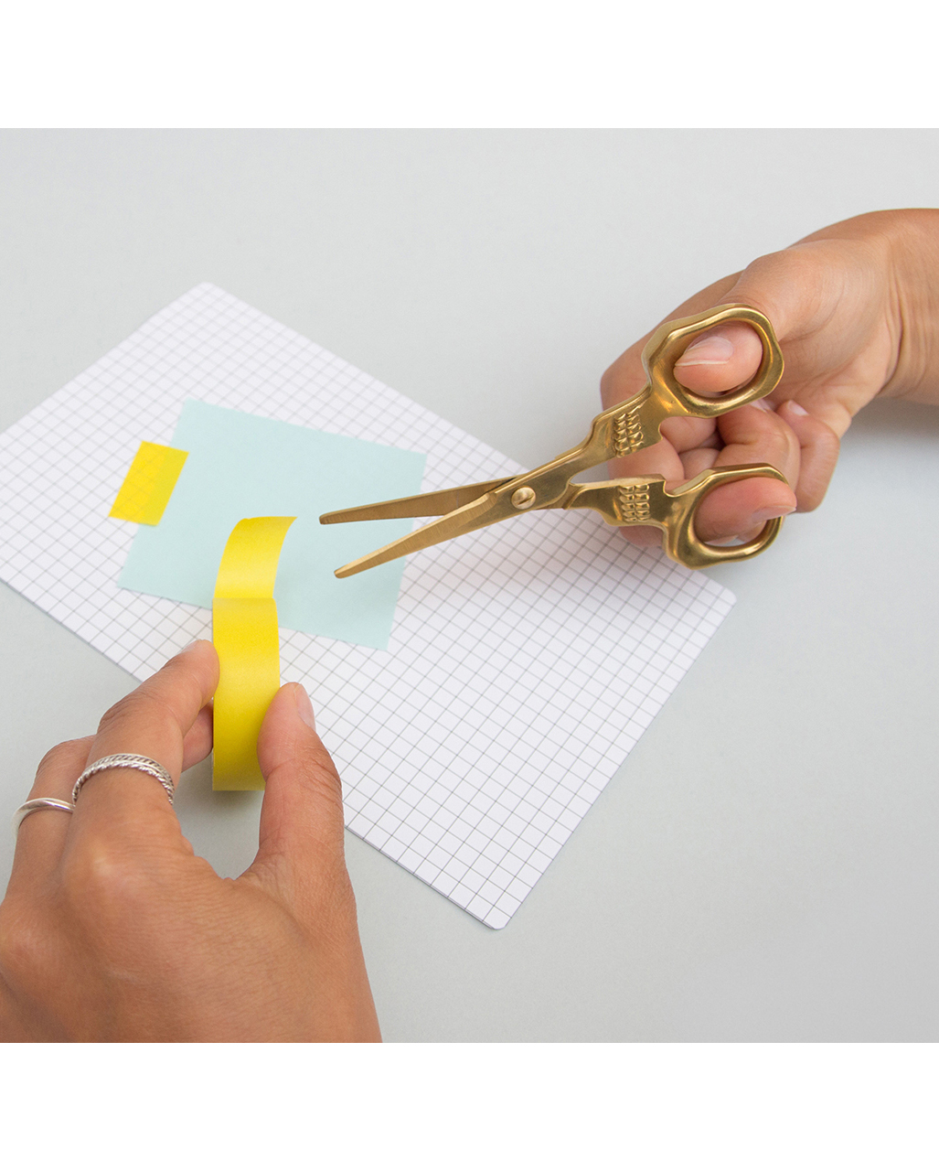 Skull Scissors | craft supplies | Horror-Shop.com