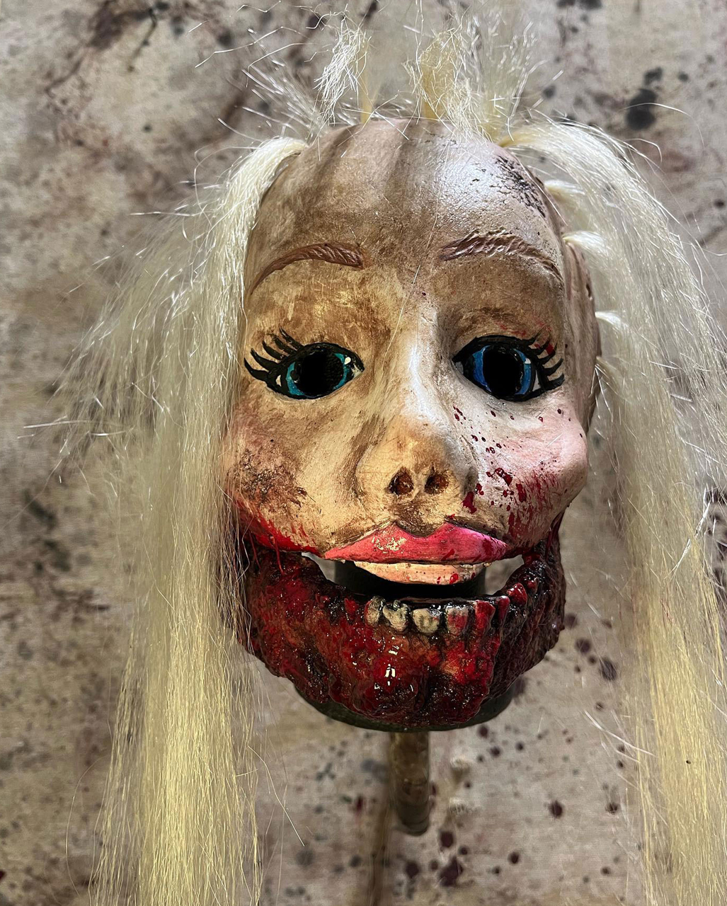 Bad Barbie Dollhouse Maske | Horror Masken kaufen | Horror-Shop.com