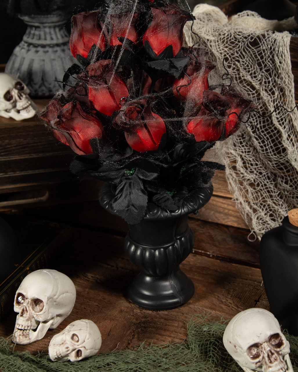 Beige Skulls As Decoration 4x4cm - Set Of 10 Halloween decoration ...