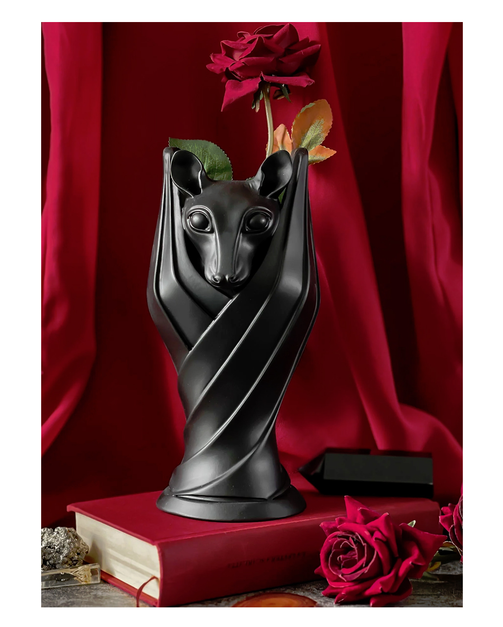 KILLSTAR Night Creature Vase | Gothic home decor | Horror-Shop.com