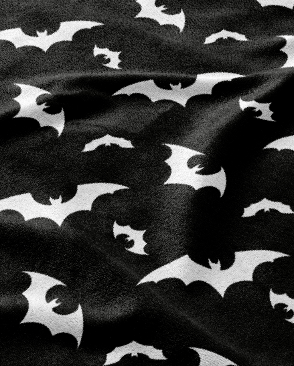 Huge Gothic Cuddly Blanket With Bat Motif 152x178cm ★ | Horror-Shop.com
