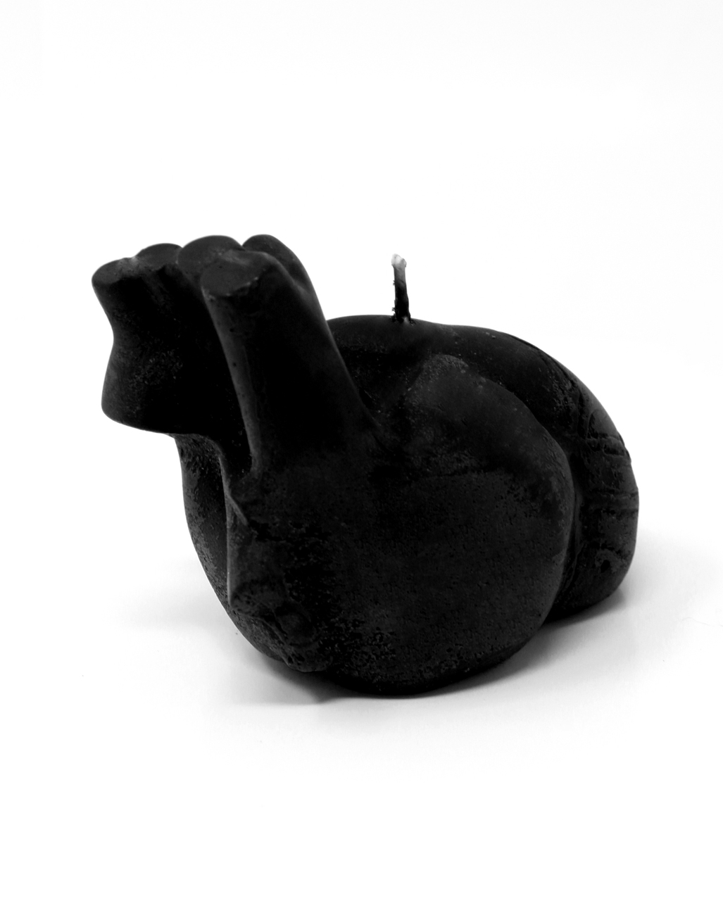 Black Anatomical Heart Candle | Gothic home decor | Horror-Shop.com