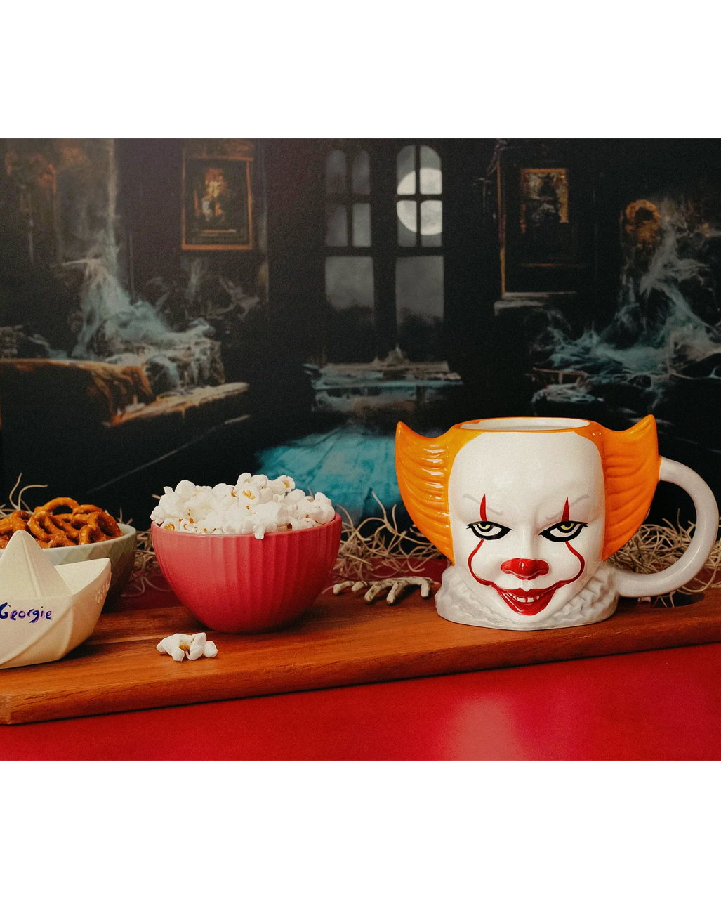 ES Pennywise 3D Mug | IT Pennywise Merchandise | Horror-Shop.com