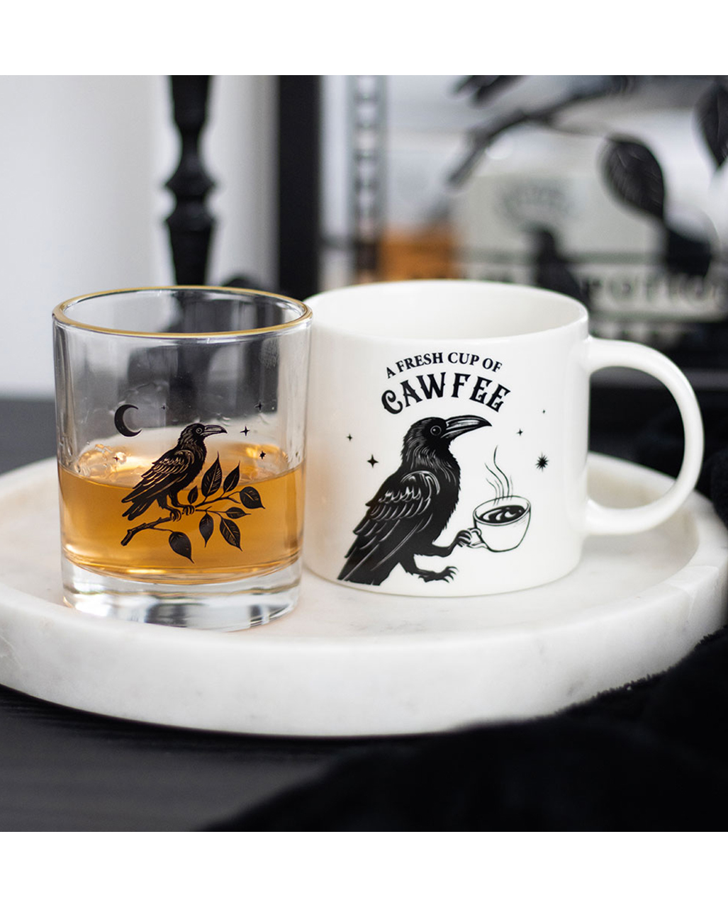 Gothic Drinking Glass With Sitting Raven 350ml Table decoration ...