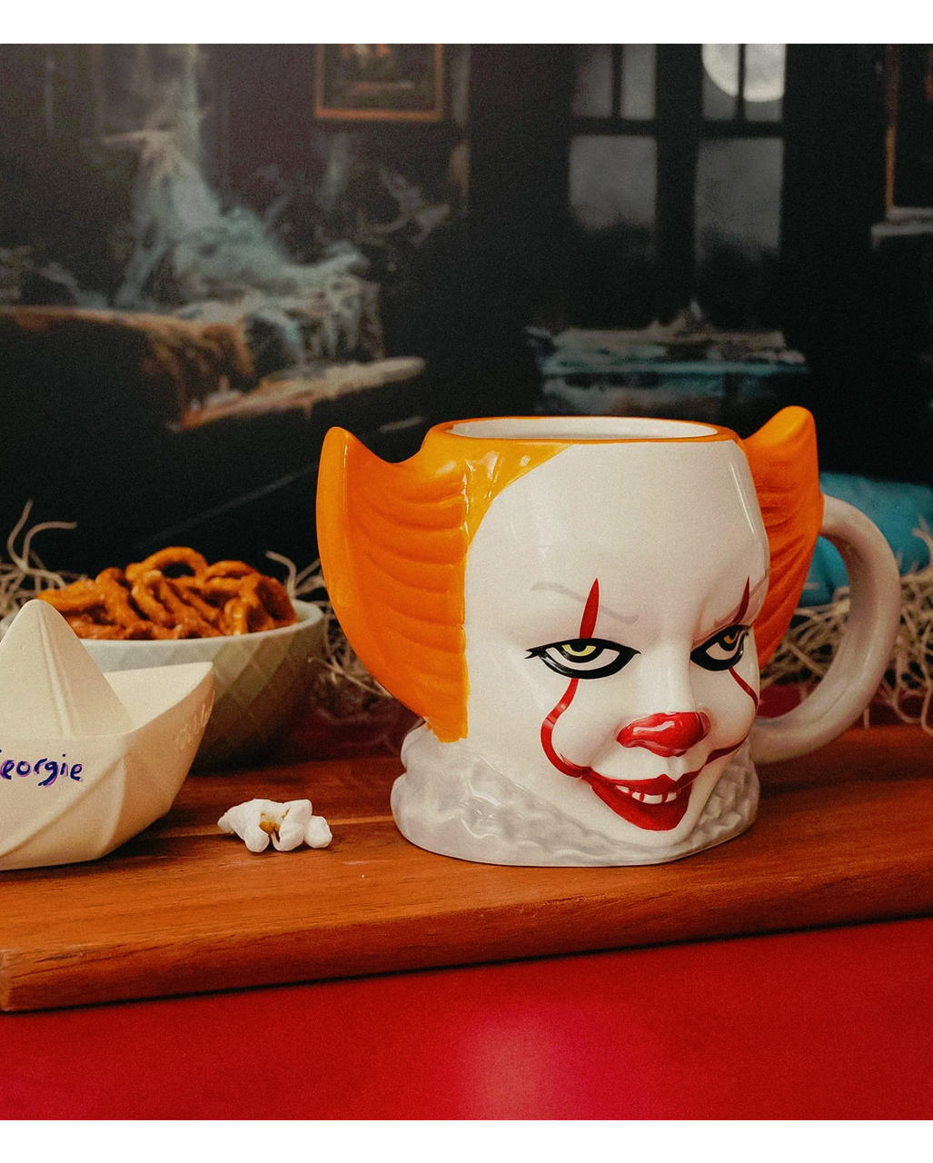 ES Pennywise 3D Mug | IT Pennywise Merchandise | Horror-Shop.com