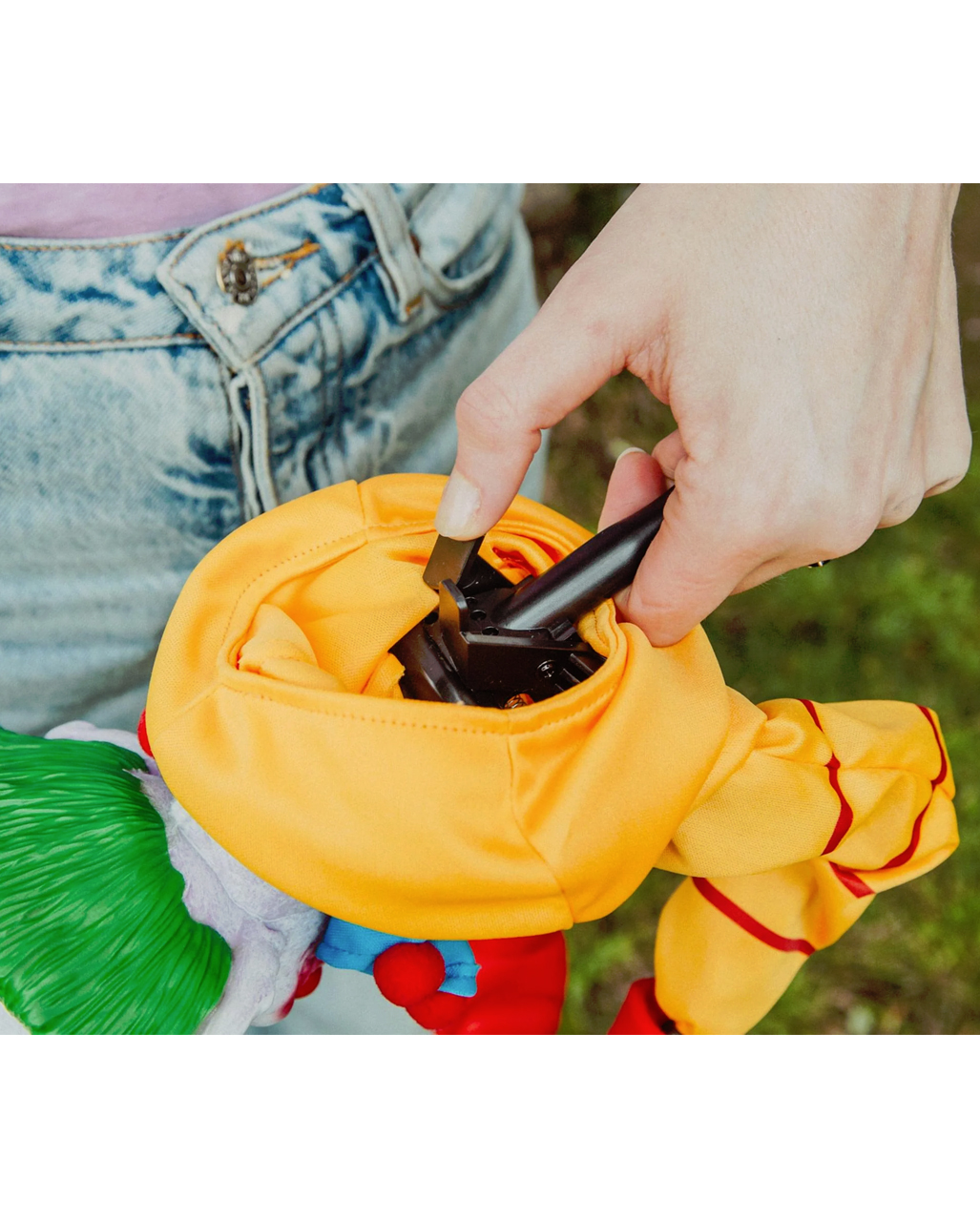 Horror Reachers Killer Klown Shorty Boxing Doll 33cm to collect ...